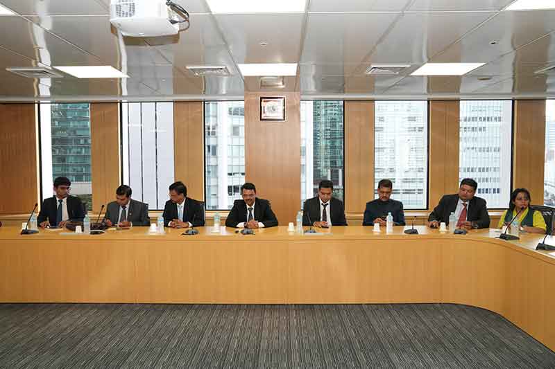 Day 3: Devendra Fadnavis Showcases Maharashtra as Ideal Investment ...